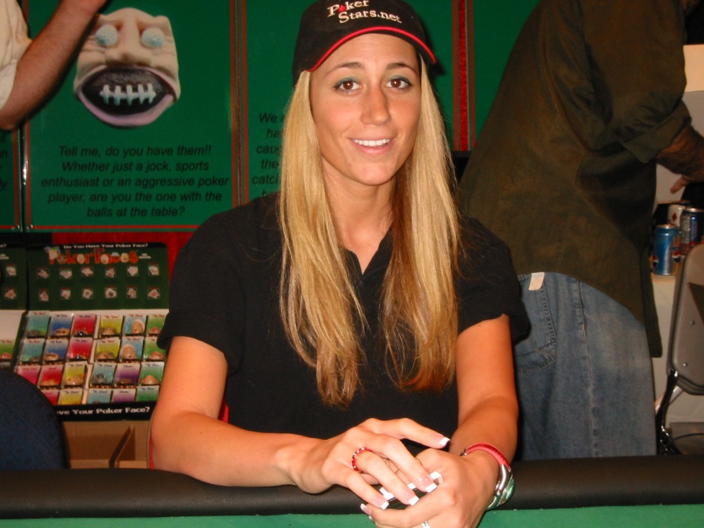 Vanessa Rousso - LA Poker.info